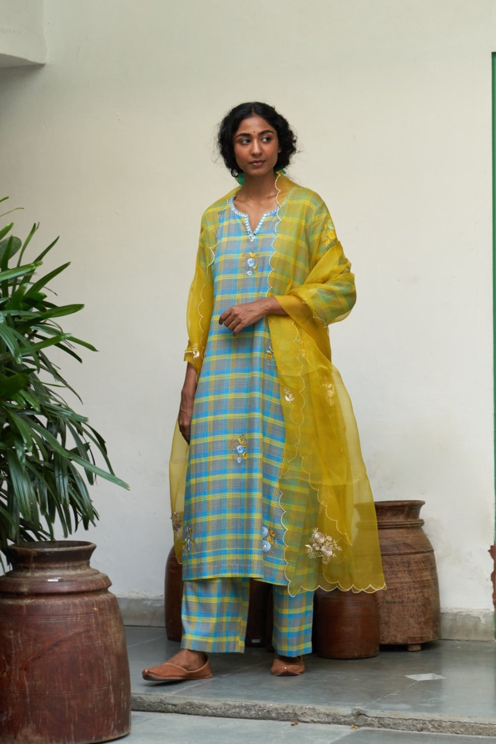 Neela sitara phool kurta set – labelearthen